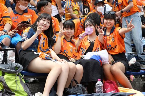 半熟たまご On Twitter Rt Weeklysd 📸フォトギャラリー📸 【photo】天空の城 野津田をオレンジ色に染め上げた