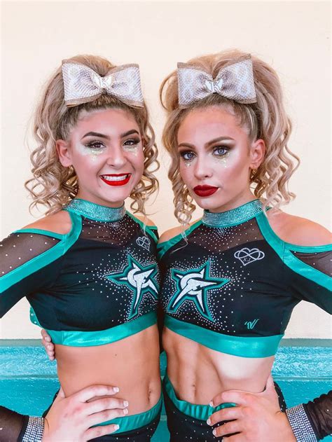 Cheerforce Nfinity Cheerleading Outfits All Star Cheer Uniforms Cheer Picture Poses