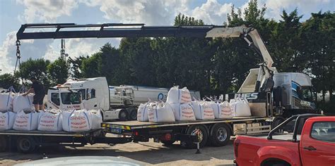 Collection Of Bulk Aggregate Bags For Rooff Construction