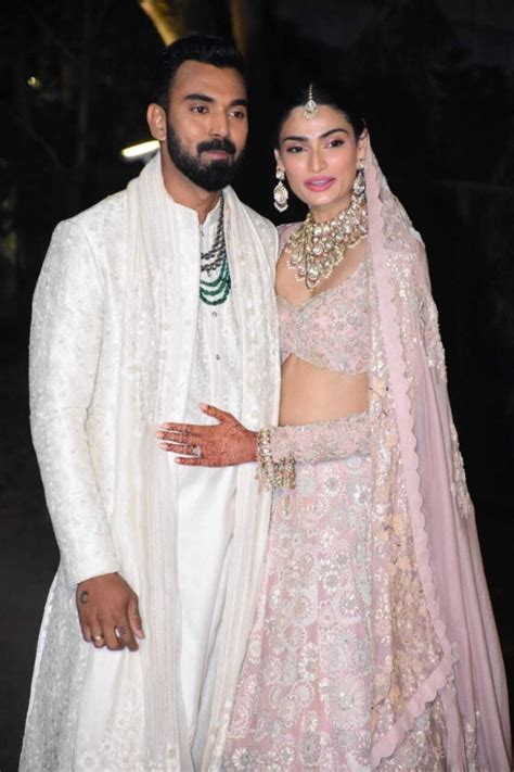 Athiya Shetty Wedding with KL Rahul ఖడలల పళల వరల మయరజ
