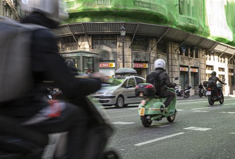 La Dgt Envia Un Avís Seriós Als Motoristes Les Quatre Coses Que