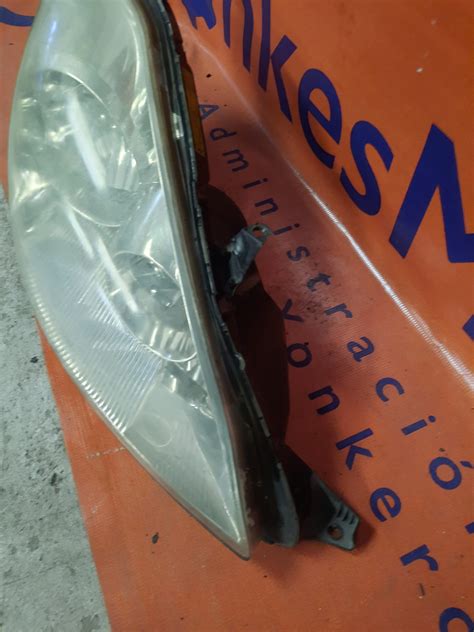 Faro Derecho Toyota Sienna Falta Pulida Autopartes Yonkes Mx