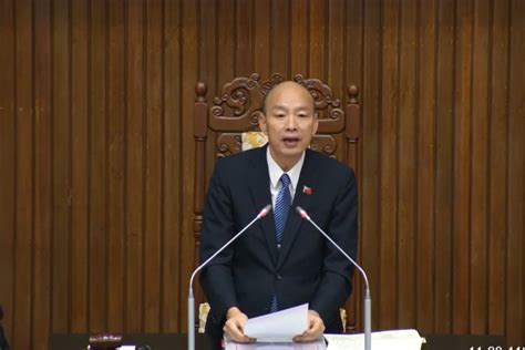 民進黨團防選罷法、憲法訴訟法遭在野突襲 學生輔導法修正案三讀通過