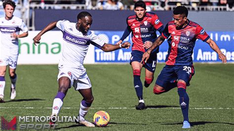 Cagliari Fiorentina 1 1 Sottil Risponde A Joao Pedro Un Punto A Testa