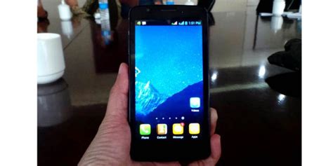 Hp Smartfren Andromax G Warna Putih Ide Perpaduan Warna