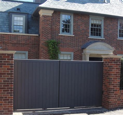 Hardwood Gates Procter Contracts