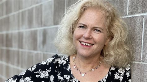 How I Broke Free Of Food And Alcohol Addiction With Ruby Williams
