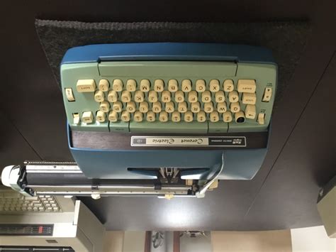 A Student S Love For Typewriters The Roundup