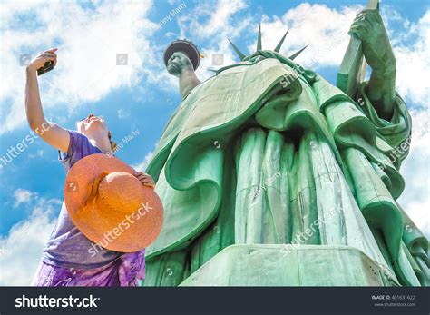 Liberty Statue Selfie 216 Images Photos Et Images Vectorielles De