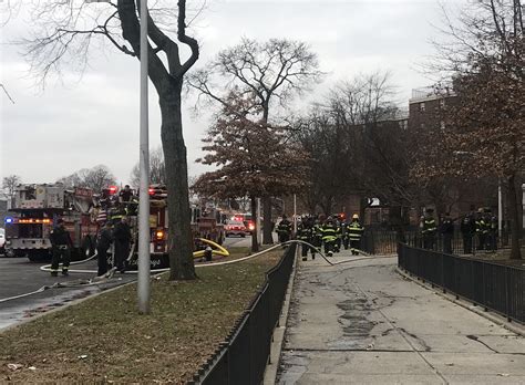 Fire At South Beach Houses Draws Large Fdny Response