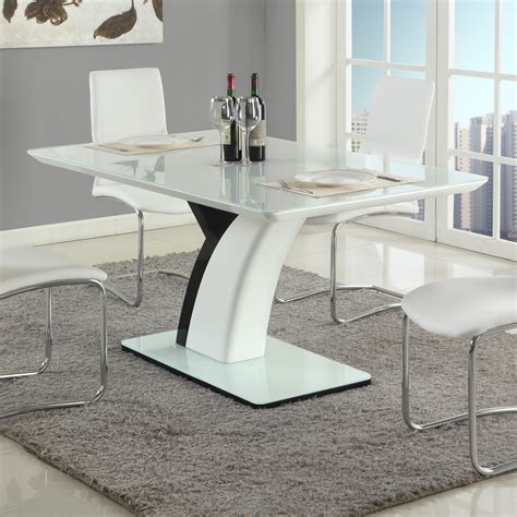Orren Ellis Ruapli Contemporary Starphire Glass Top Dining Table