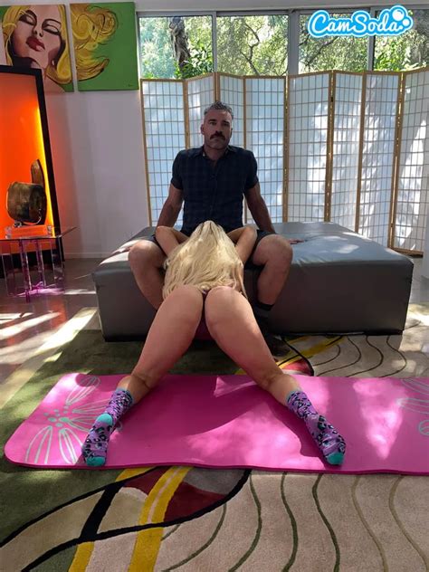 Nikki Delano Fucks Her Yoga Instructor 39 Pics Xhamster