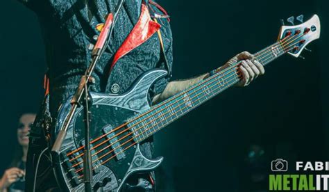 Can You Help Me To Identify This Bass Brand And Model Rbassguitar