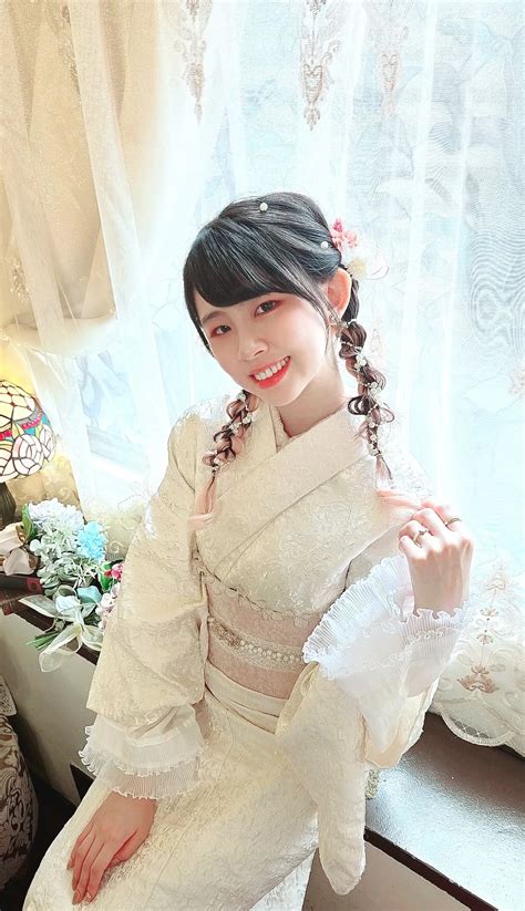 【第一次在日本 和服體驗 學到的事情】 ④《最好提早到店裡還和服，不然真的會超過歸還時間》 一開始就知道超過歸還時間要付超時費（我去的店是超過10分鐘¥2000） 原本想說“應該不至於發生這件