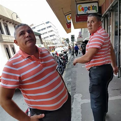 Este Hombre Fue Sorprendido Grabando Bajo La Falda De Una Joven