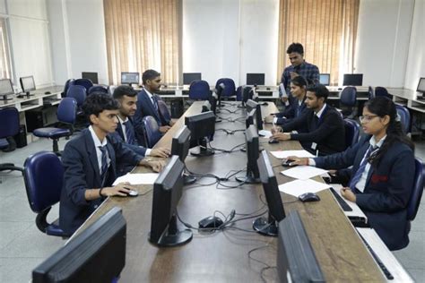 Srms Cetr Technovaganza 2023 2 Shri Ram Murti Smarak Institutions Bareilly Lucknow Unnao