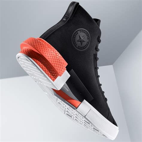 Converse renueva sus zapatillas con un giro futurista así son las