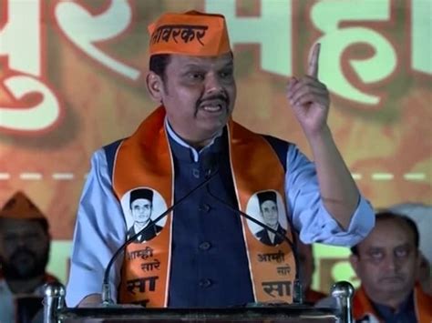 Maharashtra Deputy Chief Minister Devendra Fadnavis Criticized Uddhav