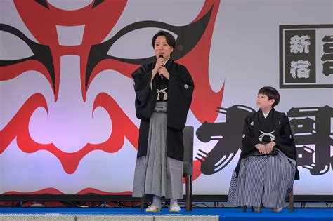 『歌舞伎町大歌舞伎』中村勘九郎らが歌舞伎町で大お練り＆舞台挨拶を実施「一生に一度できるかできないかの体験」 の画像・写真 ぴあエンタメ情報
