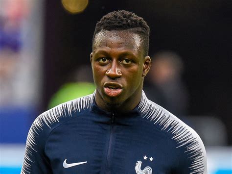 Affaire Benjamin Mendy accusé de sept viols le footballeur plaide