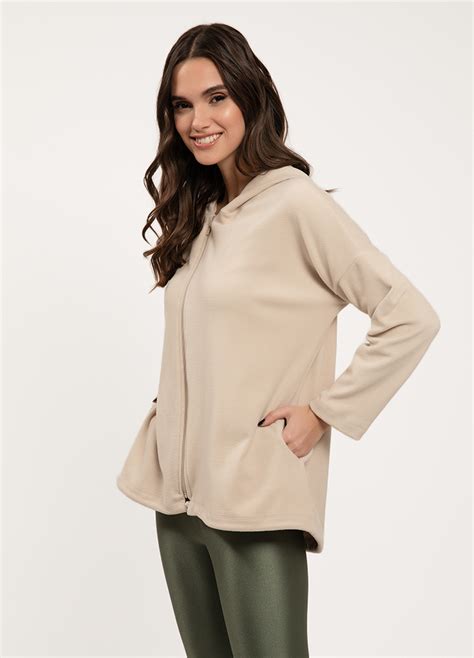 ENVY Fashion – Latest trends in female fashion