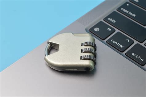 Premium Photo Steel Padlock And Computer Keyboard Internet Security And Data Protection Concept