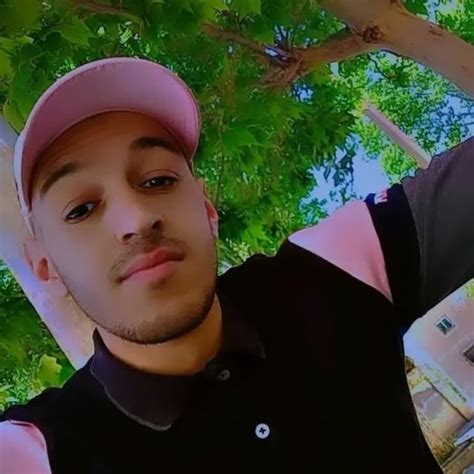 Zinou Brinis Zinoubrinis • Threads Say More