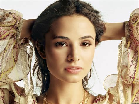 Mia Mia Maestro Wallpaper 2982798 Fanpop