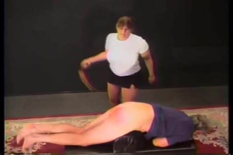 Film Flink Pak Slaag Mp4 Spanking Bdsm Porn Xhamster