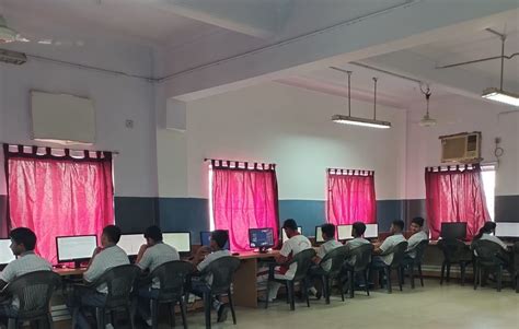 K 12 Icse School In Girish Park Kolkata Learn Coding Nopany High