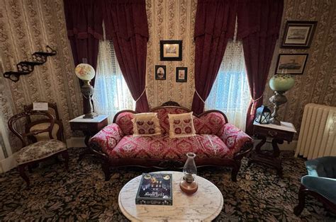 Lizzie Borden House Tour Review A Spooky And Unsolved History Uponarriving
