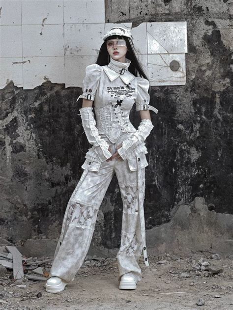 디자인 화이트 고딕 코르셋 Corset Sous La Poitrine Corset Gothique Chapeau De Chasse