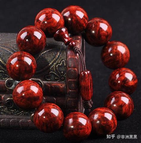 小叶紫檀手串和沉香手串哪个好怎么选 知乎