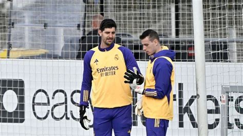 El debate sobre Lunin o Courtois más vivo que nunca Ancelotti echa