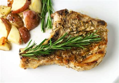 Grilled Rosemary Pork Chops Tastefulventure