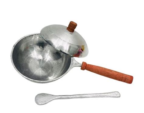 Hopper Pan Appa Thachchi With Spatula Sri Lanka Traditional Food