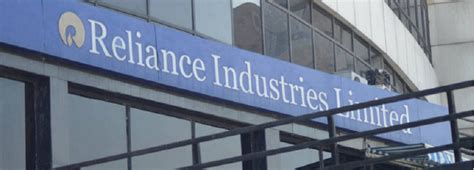 Reliance pone en marcha una cadena de distribución de moda Modaes
