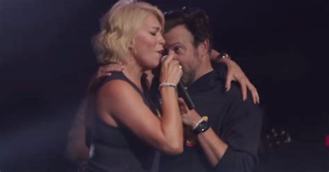 Hannah Waddingham And Jason Sudeikis Reunite For Epic Shallow Duet And