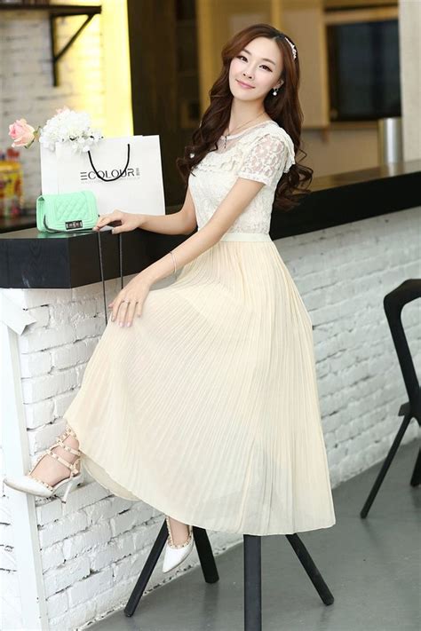 Pin On ชุดเดรสยาว ชุดราตรียาว