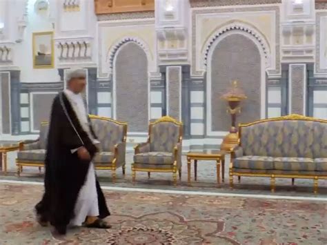 ‎د حمدان بن سباع السعدي‎ ‎وسام من ايدي كريمه وسام عمان المدني‎ Instagram