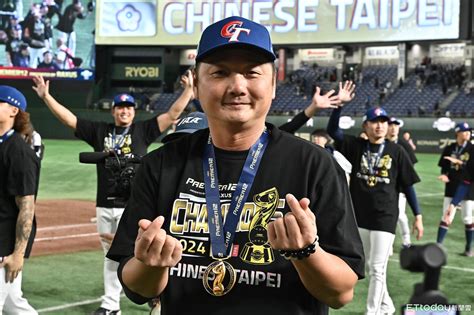 大會開放奪冠噴香檳？台灣婉拒了 曾總：這裡是屬於日職場地 Ettoday運動雲 Ettoday新聞雲