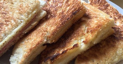 Sándwich tostado de jamón y queso Receta de Yabiana Cookpad