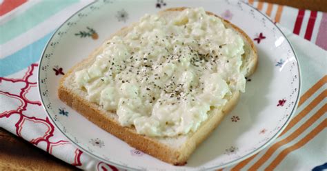 크림치즈 토스트에 양파 넣어 보세요