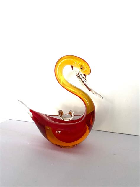 Amberina Style Art Glass Swan Etsy