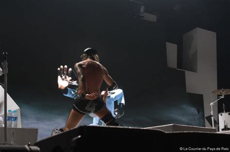 Couvre Feu Retour En Images Du Concert De Folie Des Shaka Ponk