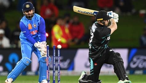 Ind Vs Nz 2nd T20i Highlights India Bundle Out New Zealand For 126