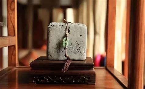 「子孫有出息，祖先必顯靈」！家中若出現「4個信號」恭喜了，祖先保佑你興旺達發👇