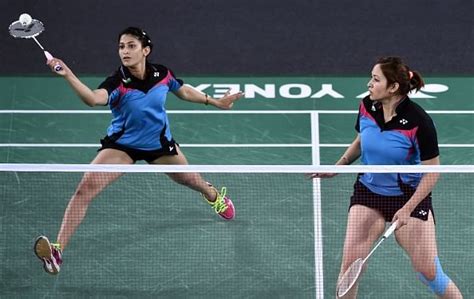 Badminton World Championships Jwala Gutta Ashwini Ponnappa Crash Out