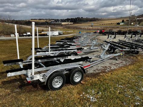 2022 LOAD RITE 21 ALUMINUM BUNK AB TANDEM AXLE BOAT TRAILER In Mount