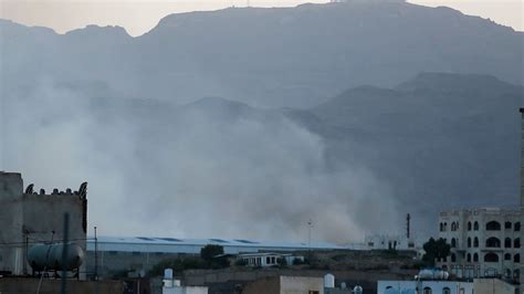 Us Military Strikes Houthi Targets In Yemen Abc News